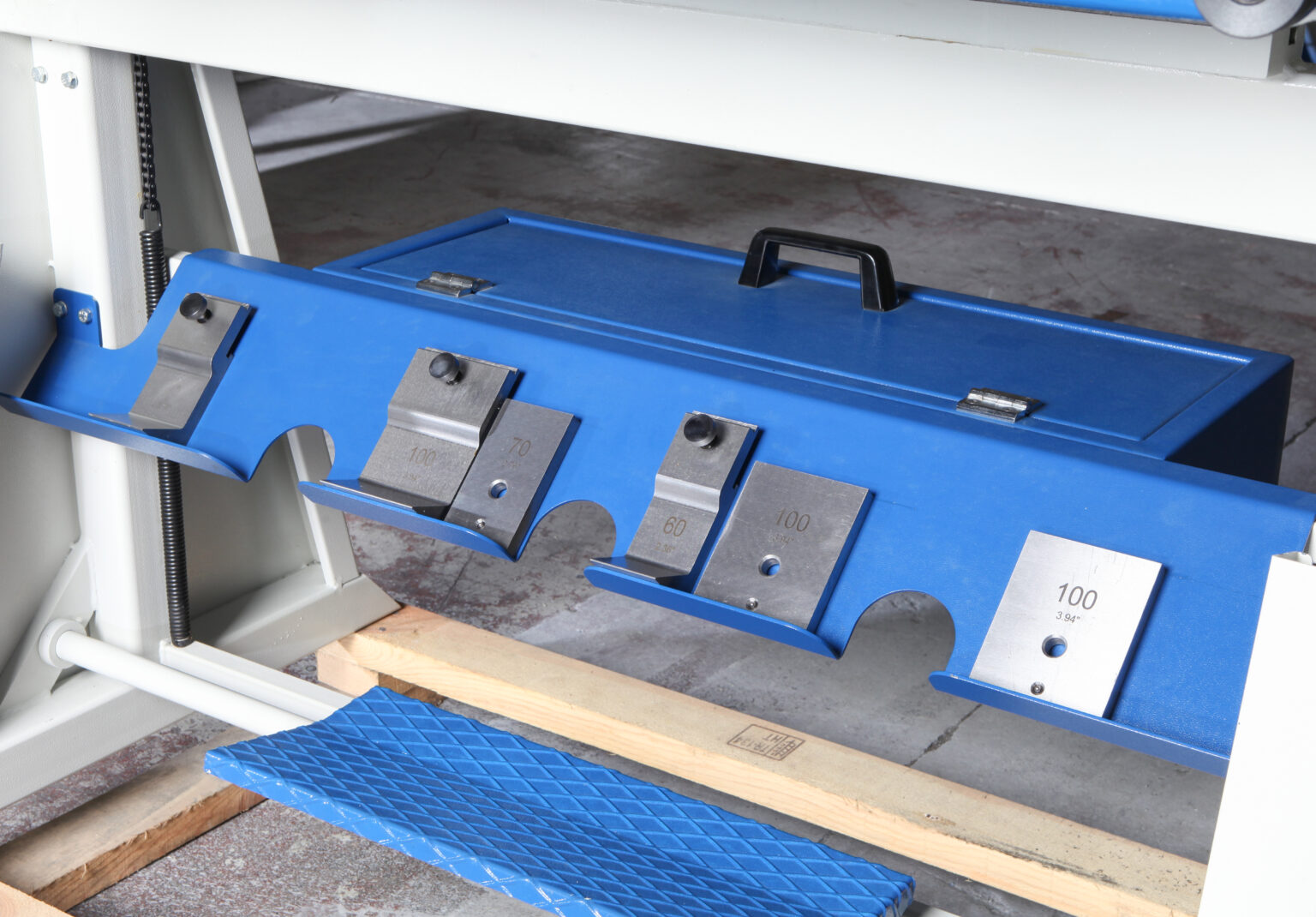 Erbend UFA Manual Sheet Metal Folding Machine | Mac-Tech