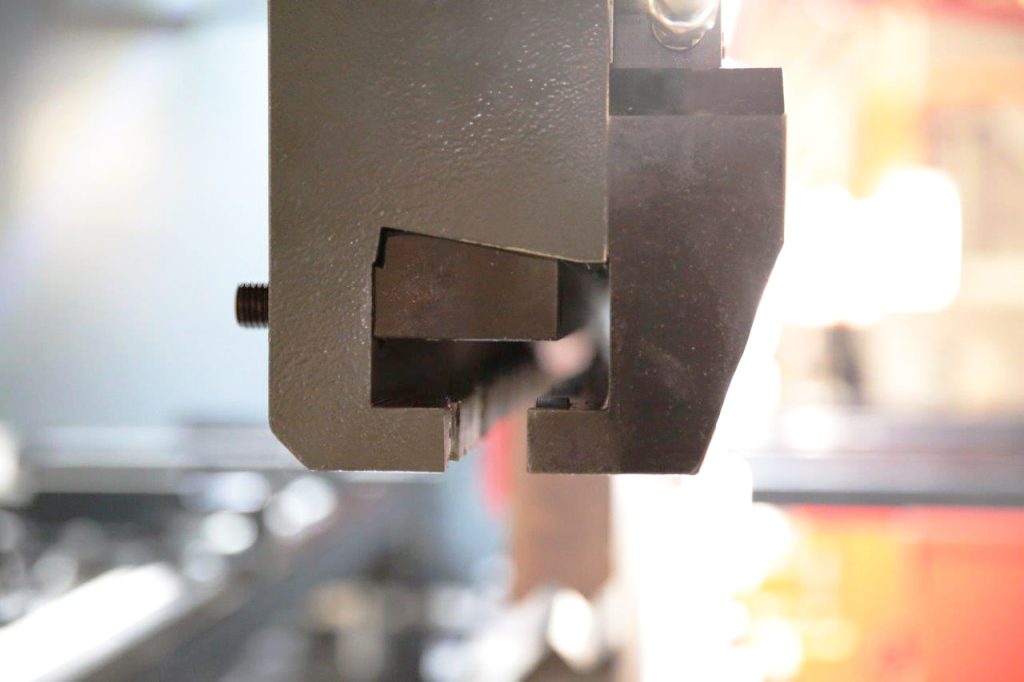 Ermaksan Speed Bend Pro | Metal Bending Machine | Mac-Tech