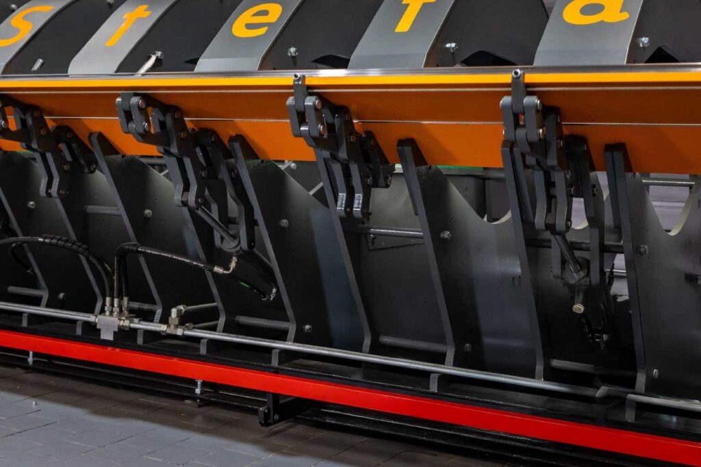 Stefa VHB Series Long Folder for Metal Fabrication | Mac-Tech
