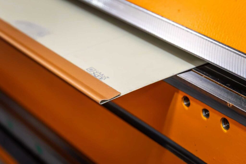 Stefa VHB Series Long Folder for Metal Fabrication | Mac-Tech